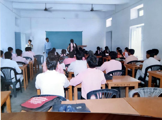Facilities - Smt. Sarla Parasrampuria Shiksha Shastri Mahavidyalay